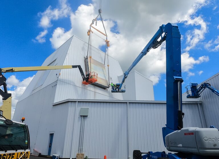 Lockheed Martin Delivers AN/SPY-7(V)1 Radar Antennas to Japan Ministry ...